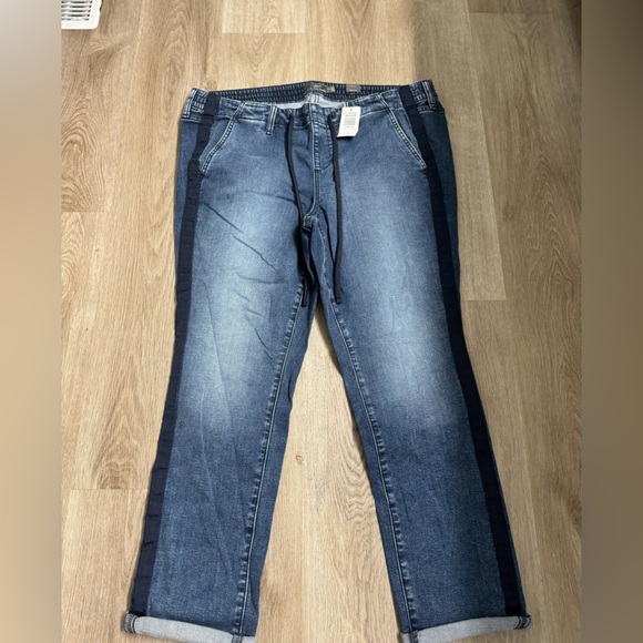 torrid | Jeans | Torrid Blue Boyfriend Jeans | Poshmark